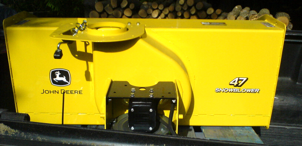JOHN DEERE QUICK HITCH 47" 2 STAGE SNOWTHROWER. MODEL BM25213 FOR X5XX ...