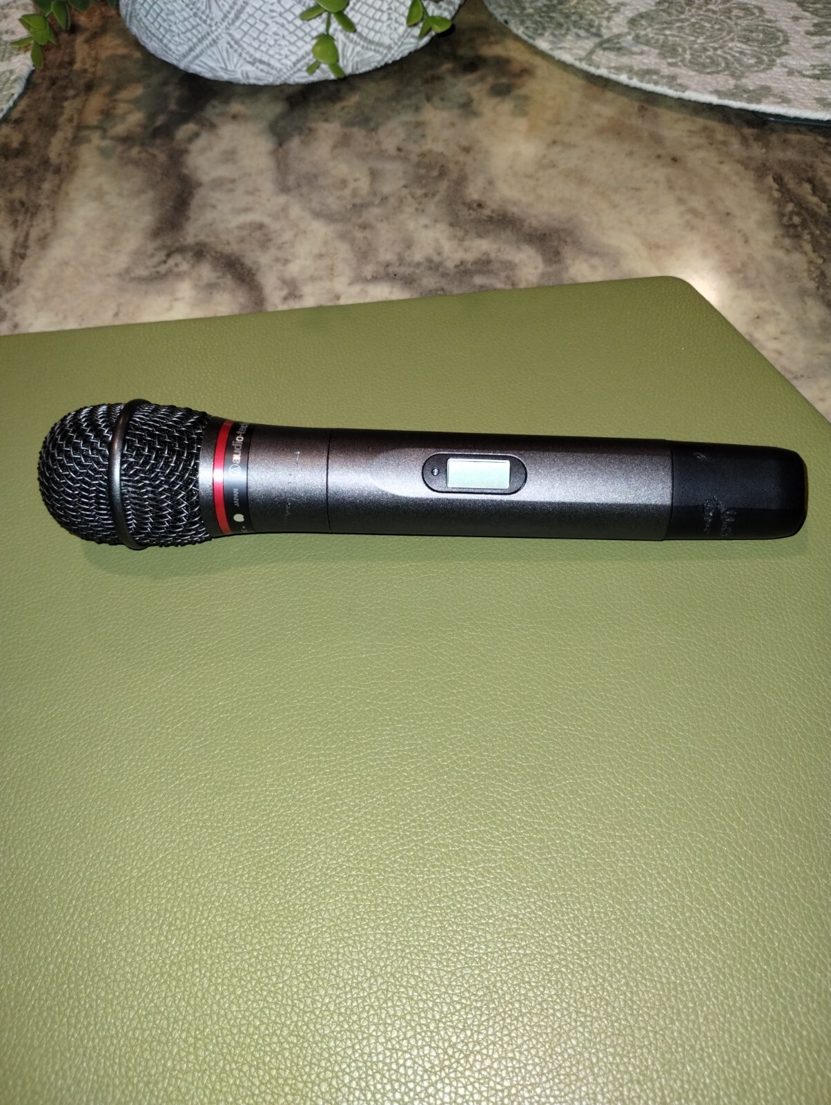 Audio-Technica AEW-T4100 UHF Synthesized Diversity Receiviver with ...