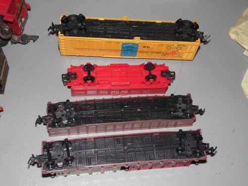 Vintage Model Railroad Track and Train Cars (w/ Locomotive) Large Lot ...