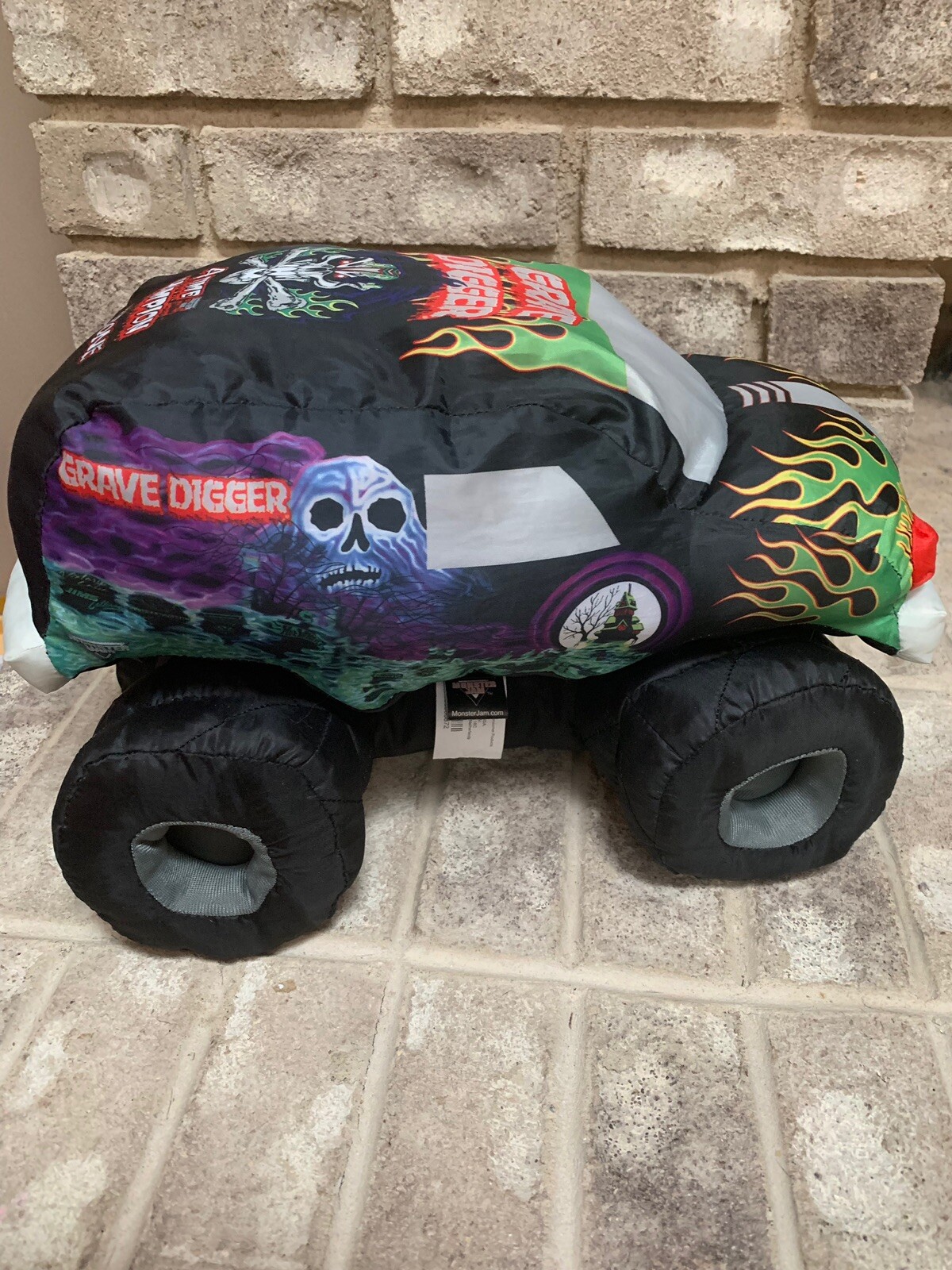 Grave Digger 15" Monster Jam 4 Time Champion 2015 stuffed plush Soft ...