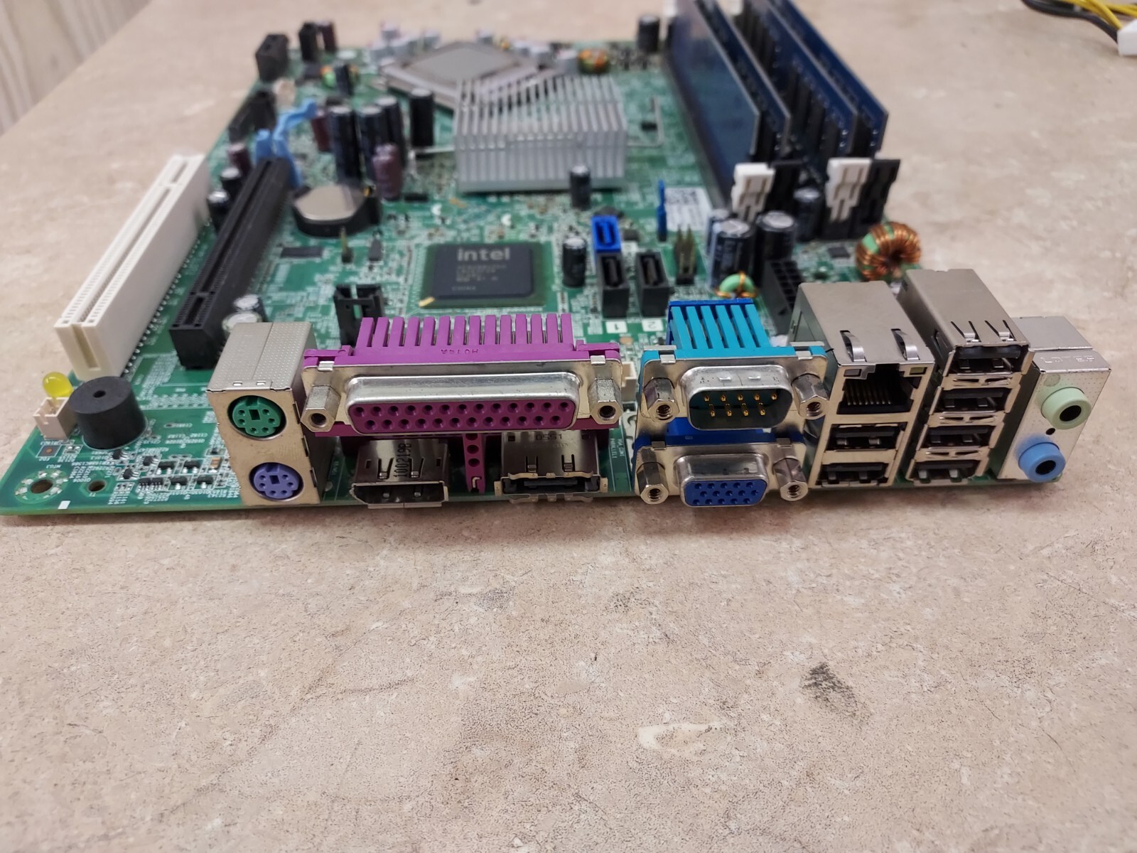 Motherboard From Dell Optiplex 960 Intel Core 2 Duo E8400 @ 3.00 GHz ...