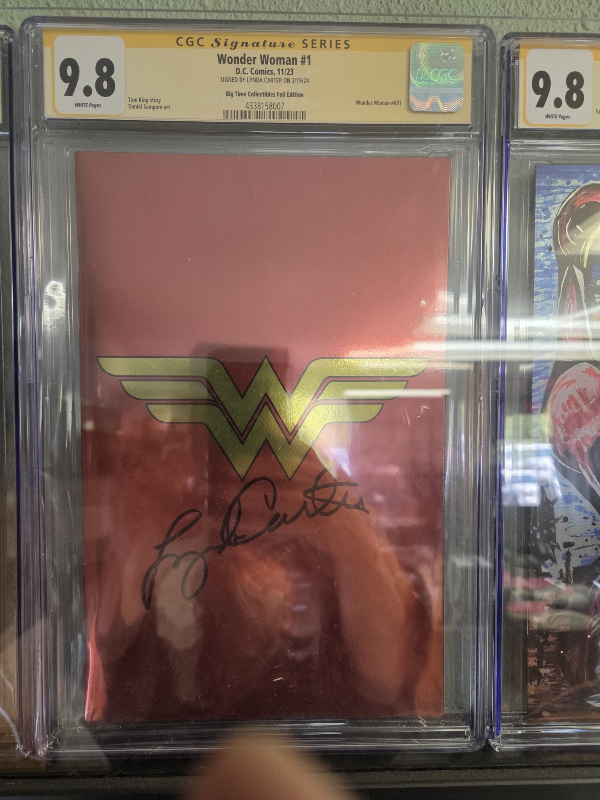 LYNDA CARTER SIGNED WONDER WOMAN #1 CGC SS 9.8 FOIL LOGO RED EXCLUSIVE ...