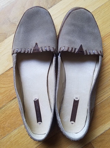 FRYE tegan suede leather moccasin flats EUC 8 brown biege tan grey | eBay