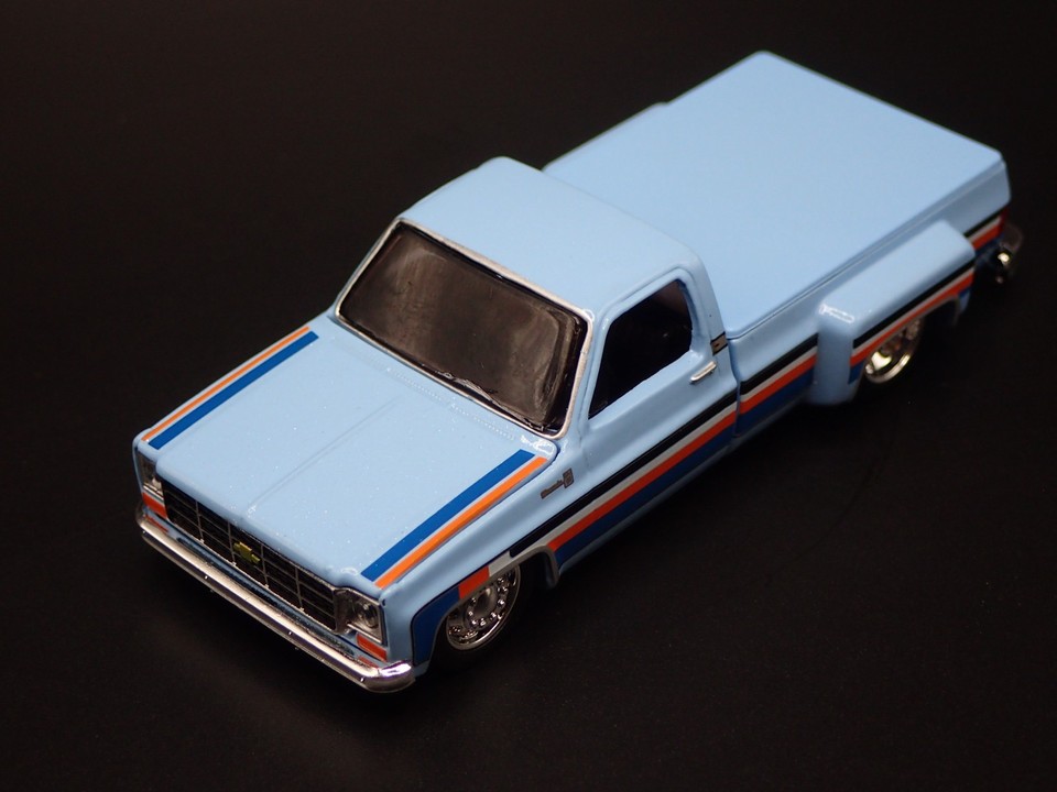 1978 CHEVY CHEVROLET SILVERADO 30 DUALLY SQUAREBODY TRUCK 1/64 DIECAST ...