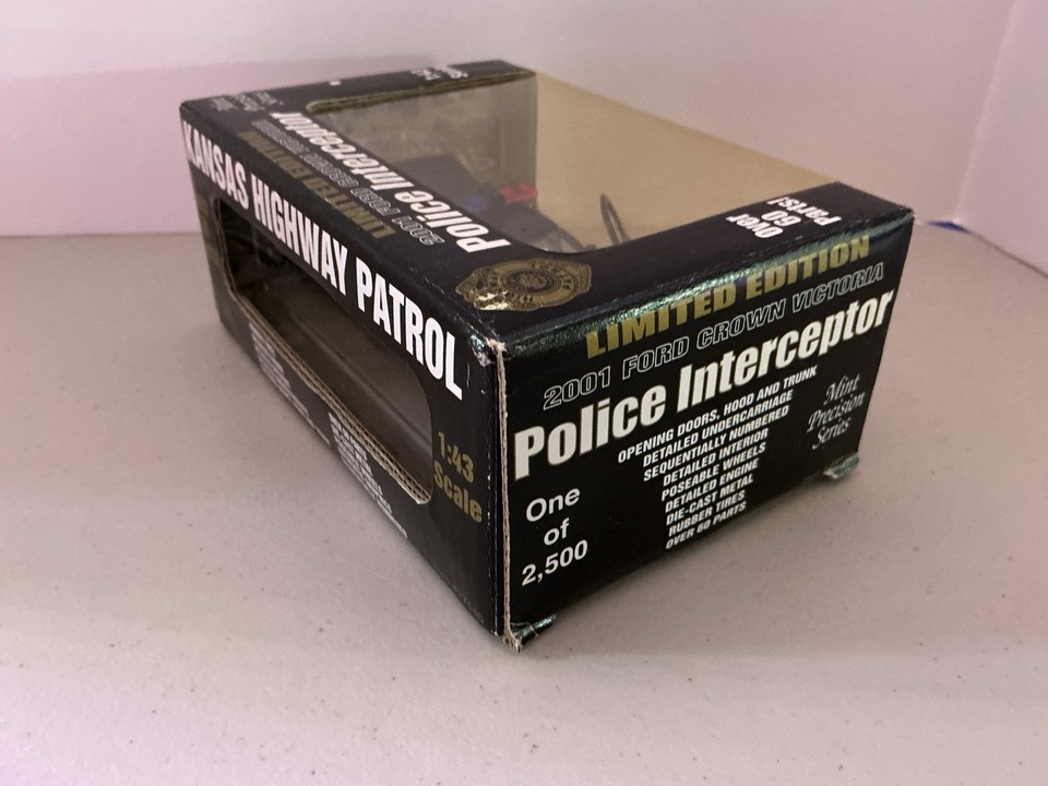 GEARBOX Kansas Highway Patrol 2001 Ford Crown Victoria 1:43 Scale ...
