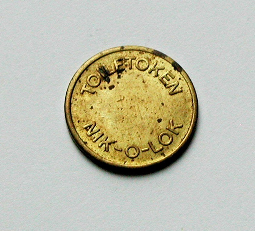 NIK-O-LOK Toiletoken Brass Token for Public Toilet - AU+ lustre - tone ...