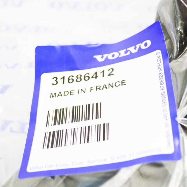 Volvo Xc90 I Intercooler Charge Air Pipe 31686412 Genuine for sale ...