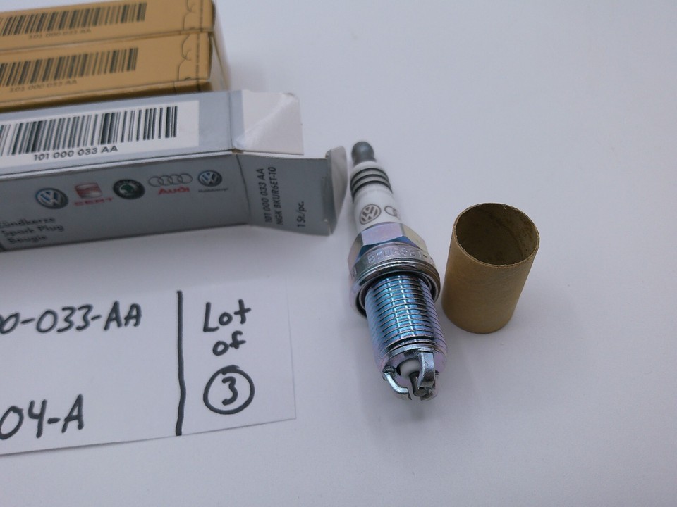 Audi-Volkswagen Genuine Spark Plugs 101000033AA Lot of (3) | OS3-04-A ...