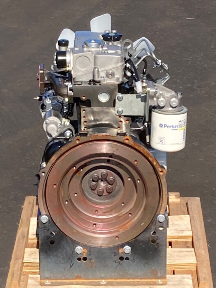 BRAND NEW PERKINS 403F-11 CAT C1.1 DIESEL ENGINE | eBay