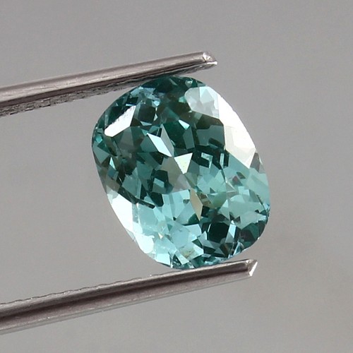 AAA Nice Quality 9x7 MM Natural Ceylon Green Spinel Loose Cushion ...