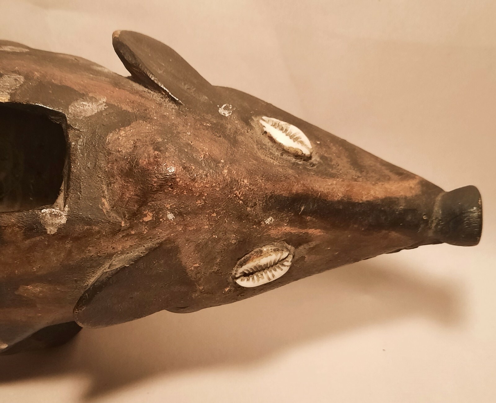 SLIT DRUM vtg wild boar pig pacific island tiki wood carving papua new ...