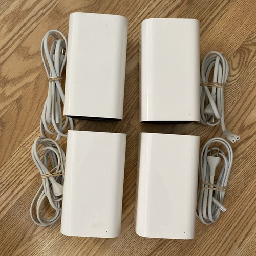 Lot of 4 Apple Airport Extreme Base Station Wireless Routers A1521 With ...