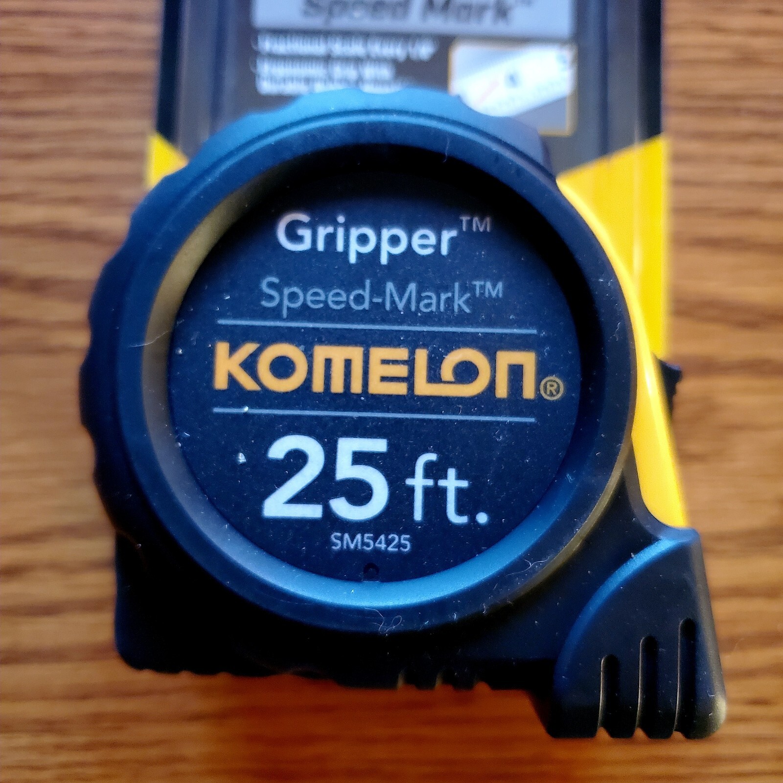 Komelon SM5425 Speed Mark Gripper 25' Measuring Tape 1" Acrylic Coat ...