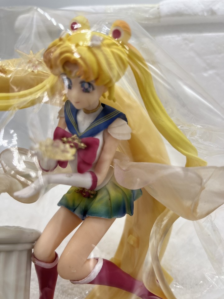 BANDAI Super Sailor Moon Eternal Bright Moon Legendary Silver Crystal ...