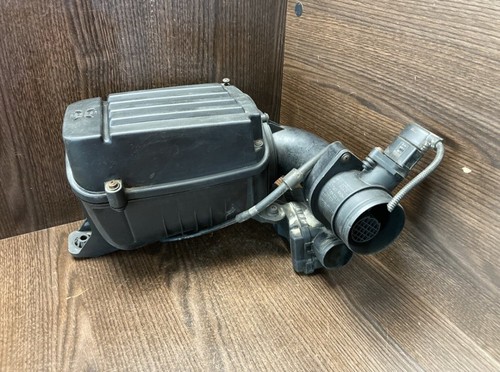 VW CADDY III(2KA, 2KH, 2CA, 2CH)03.04-05.15) AIR CLEANER (FILTER BOX ...