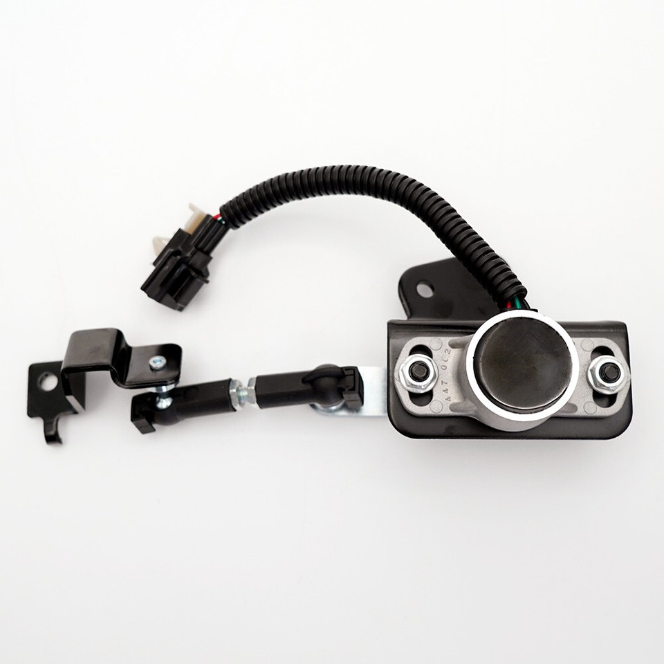 NEW Rear Suspension Height Adjusting Sensor For Infiniti QX56 QX80 ...