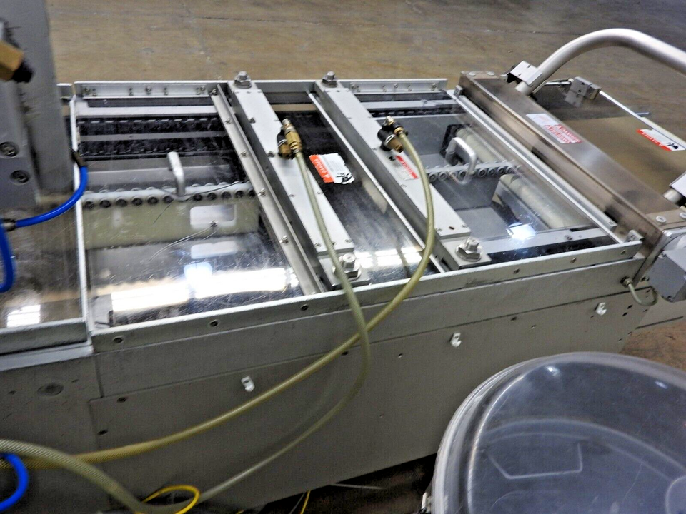 Multivac R5200 Form, Fill, & Seal Thermoforming Packaging Machine | eBay