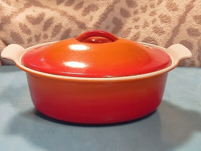 1.6 qt Red Flame FE Belgium #22 16-C H Enameled Cast Iron Small Oval ...