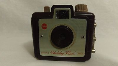 Vintage Eastman Kodak Brownie Holiday Flash Camera | eBay