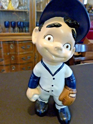 Vintage Ceramic Baseball player Boy PETS SMILEY Statue figure Glove ...