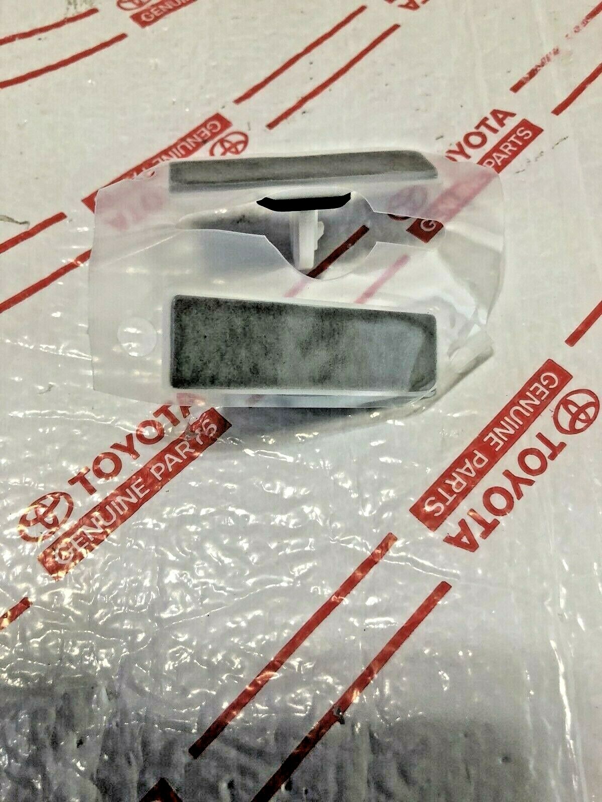 *(2) NEW LEXUS OEM ULTRASONIC BUMPER SENSOR RETAINER, FITS MANY 2013 ...