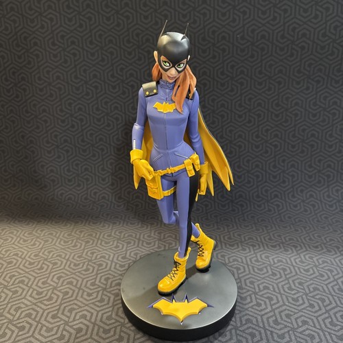 DC COMICS DESIGNER SERIES BATGIRL STATUE BY CAMERON STEWART & BABS TARR ...