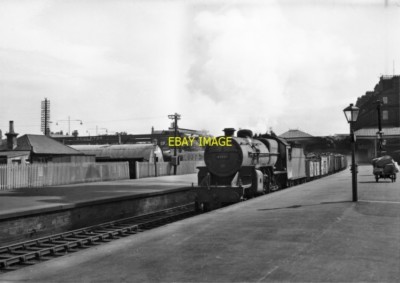 PHOTO ;MS LOCO NO 42801 AT AYR ON 22ND JUNE 1961 | eBay UK