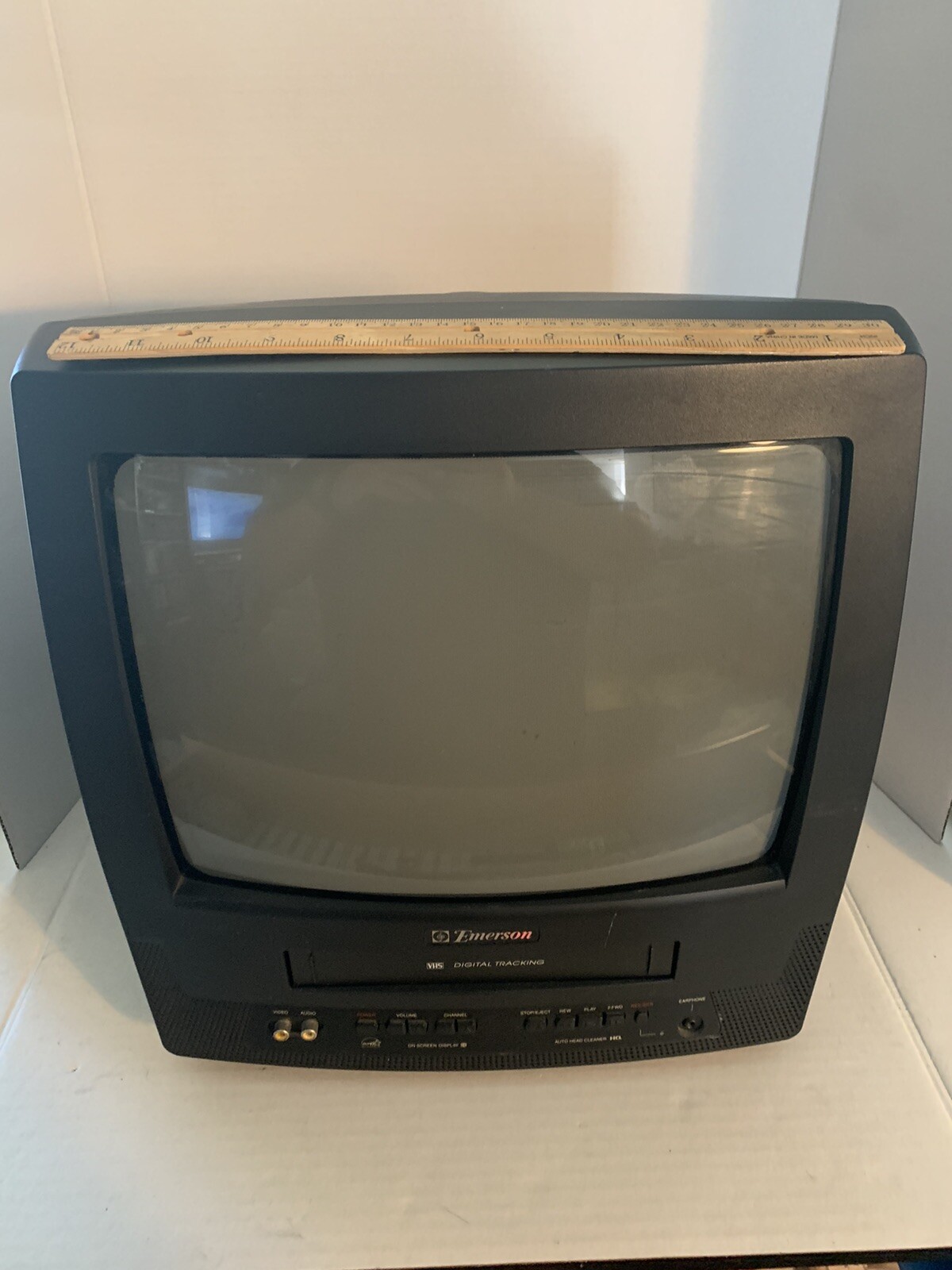 Emerson Model EWC1302 VCR Combo With Remote 13 Inch Color TV Television ...