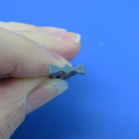 DELPHI 12047665 Qty of 90 per Lot Medium Gray Secondary Lock | eBay