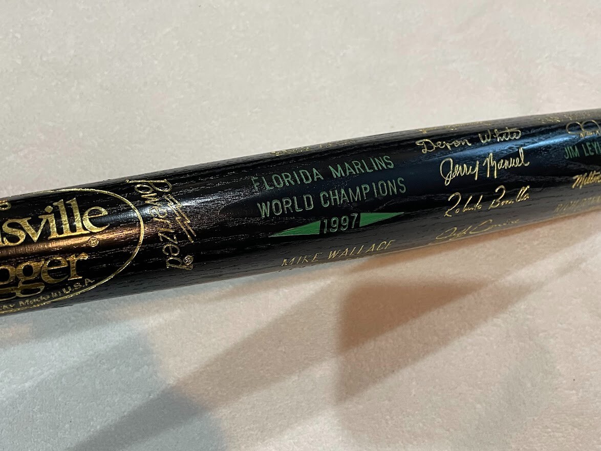 RARE Florida Marlins 1997 World Series Black Bat, Gary Sheffield, Edgar ...
