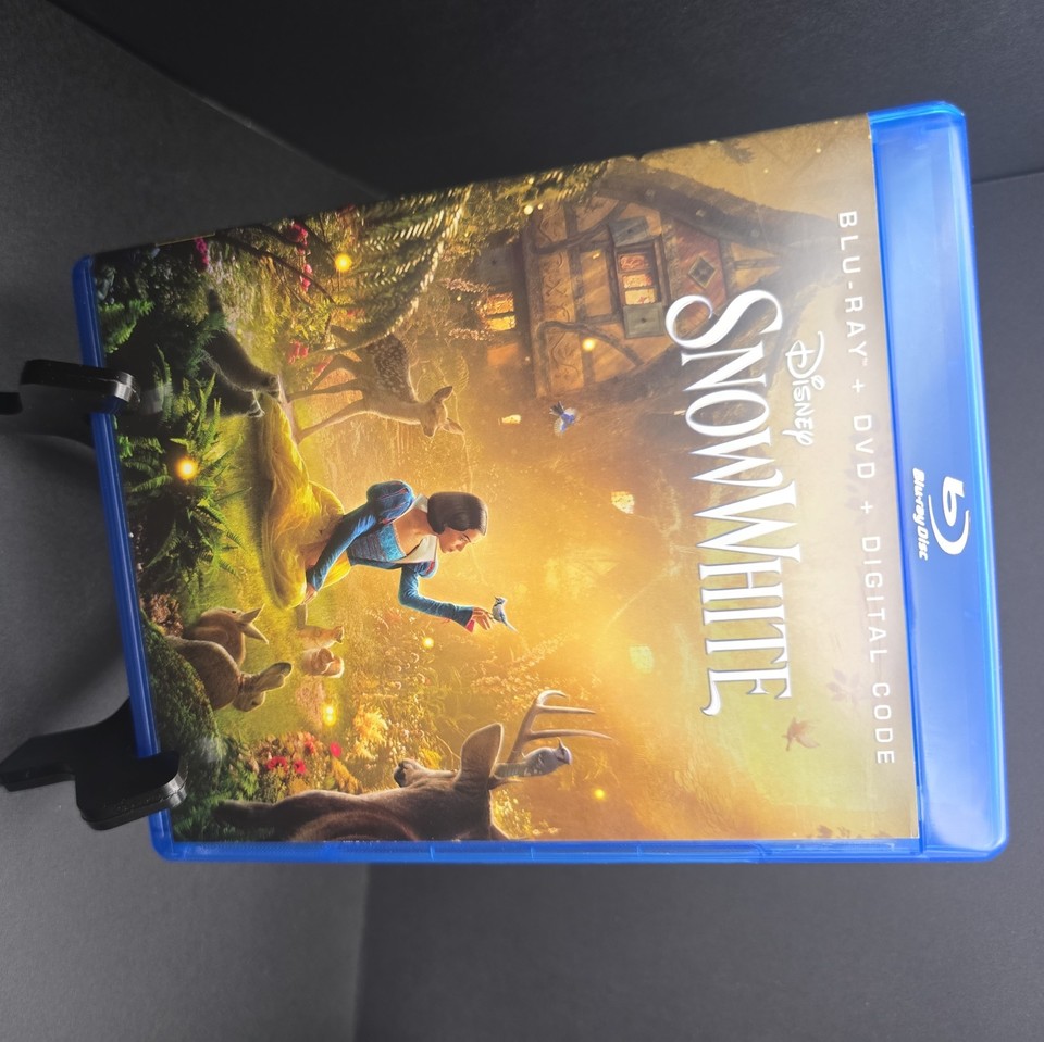 Disney's Snow White 2025 Bluray/DVD w/ Slipcover | eBay