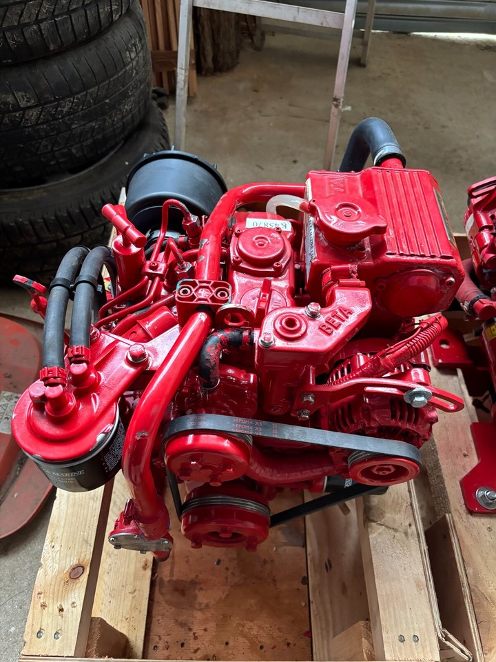 BETA B14 MARINE ENGINE AND TMC60P GEAR BOX | eBay UK