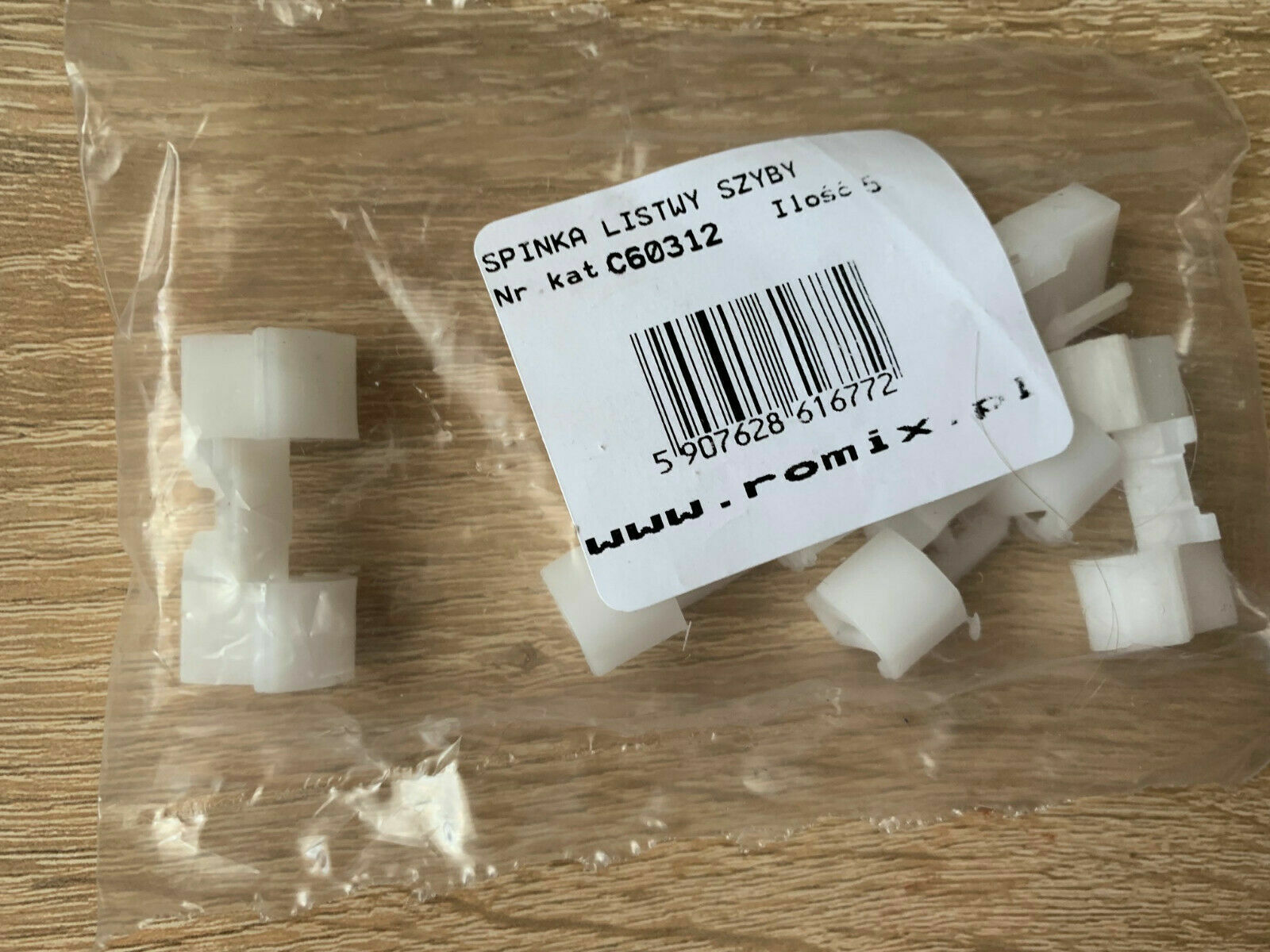 Volvo S60, V70, XC70 Clip, Body Trim Roof Drip Molding Clip 9190981 | 5PCS