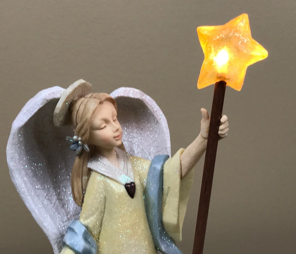 Matthew 2:2 Angel 10" Figurine w/Lighted Star, Foundations By Karen ...