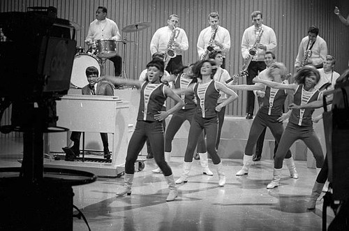 Billy Preston With The Shindig Dancers 1965 Shindig Tv Show Old Photo 1 ...