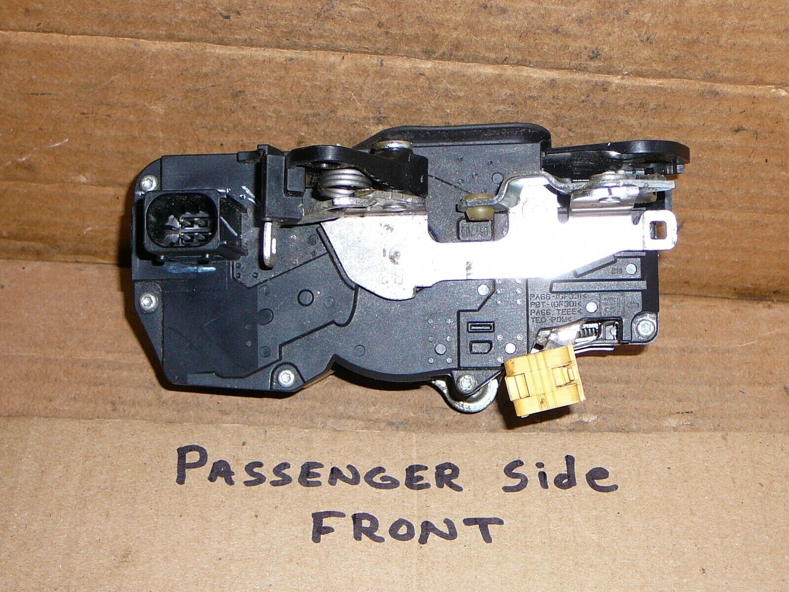 2007 Suzuki XL-7 XL7 RIGHT FRONT passenger side Door Latch w- Power ...