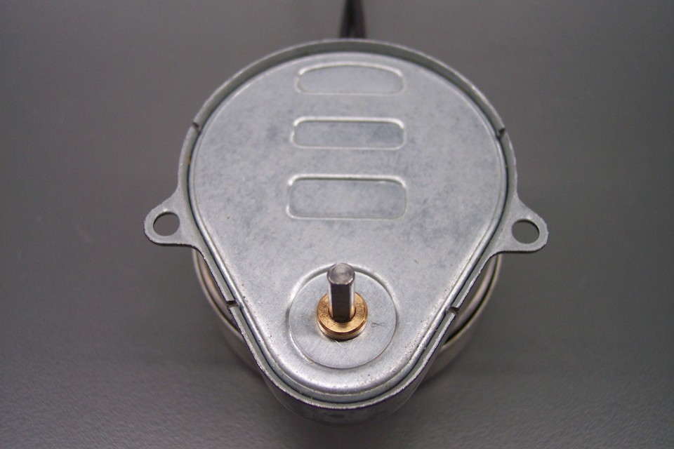 NEW SYNCHRON K12RC A12RC 110v 1RPM 60hz ELECTRIC CLOCK MOTOR -- repair ...