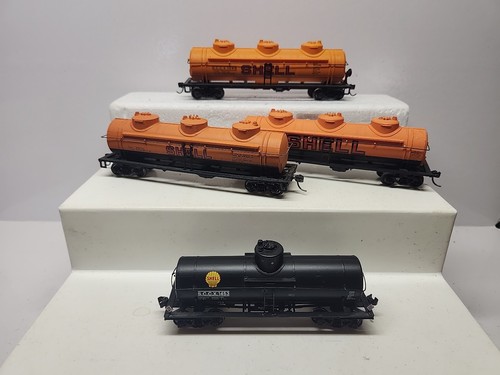 SHELL Tank Cars 3x Three-Dome 1x Single Dome Tank KDs RP25 Wheelsets ...