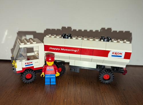 Vintage 1984 Lego 6696: Classic Town - Gas Station: Exxon Fuel Tanker ...