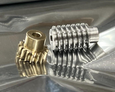 16:1 Worm gear set 15mm Center Distance | eBay