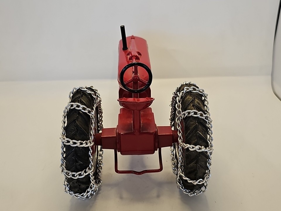Custom Farmall M Toy Tractor 1/16 scale Puller farm tire Chains IH ...