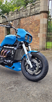 Triumph Rocket 3 Headlight Fairing / Screen | eBay