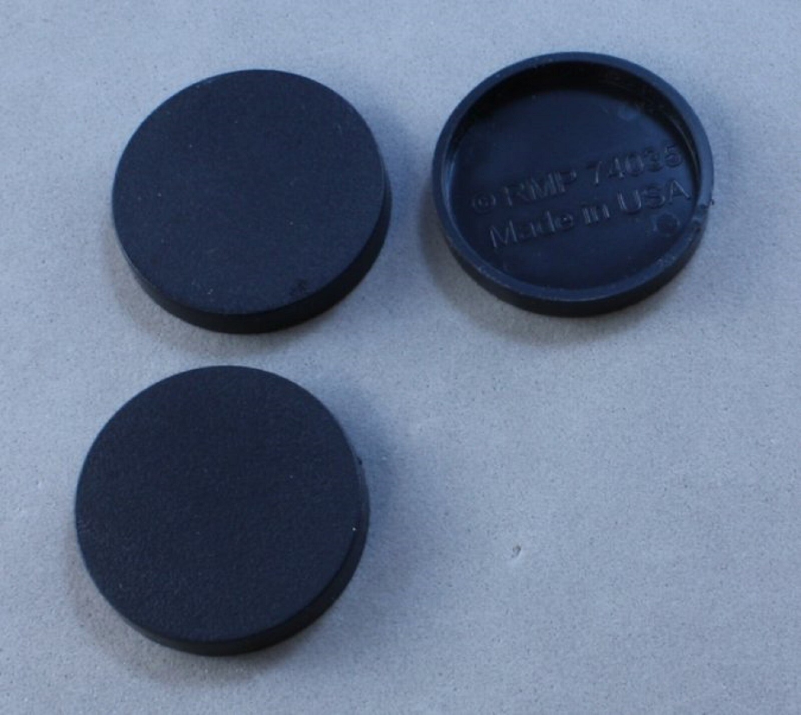 Base Boss 1 INCH ROUND Plastic RPG Base (20) Reaper Miniatures REM74035 ...