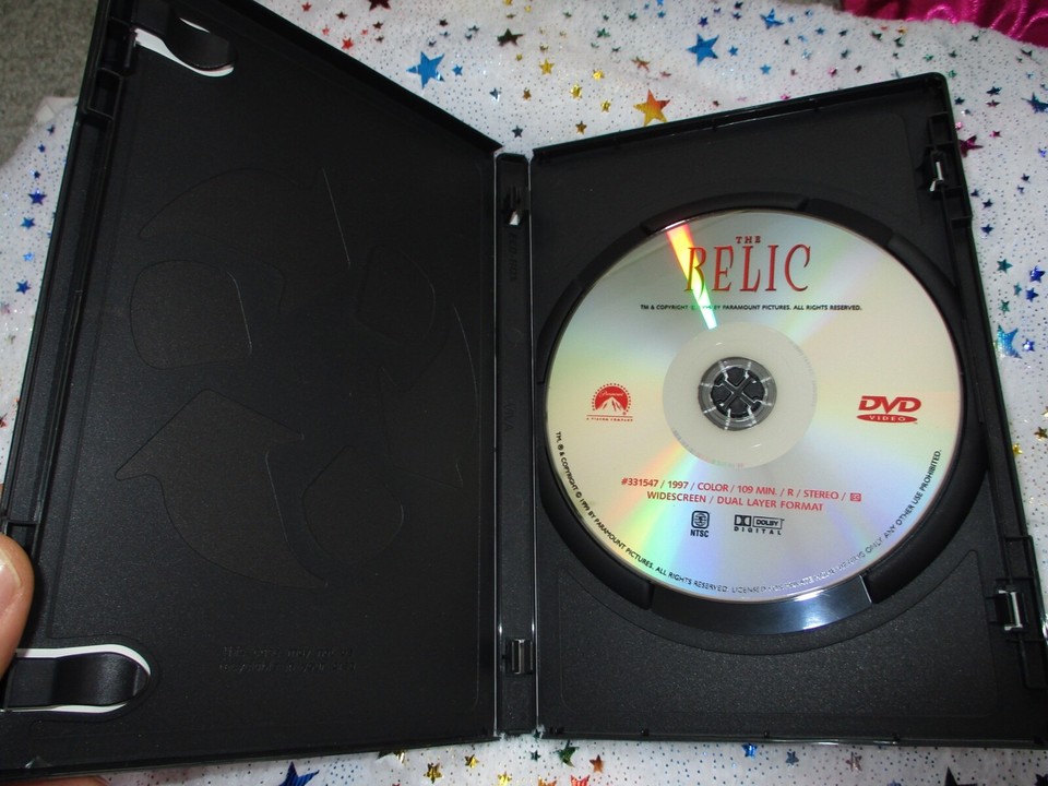 The Relic (1997) DVD Penelope Ann Miller Tom Sizemore Peter Hyams ...