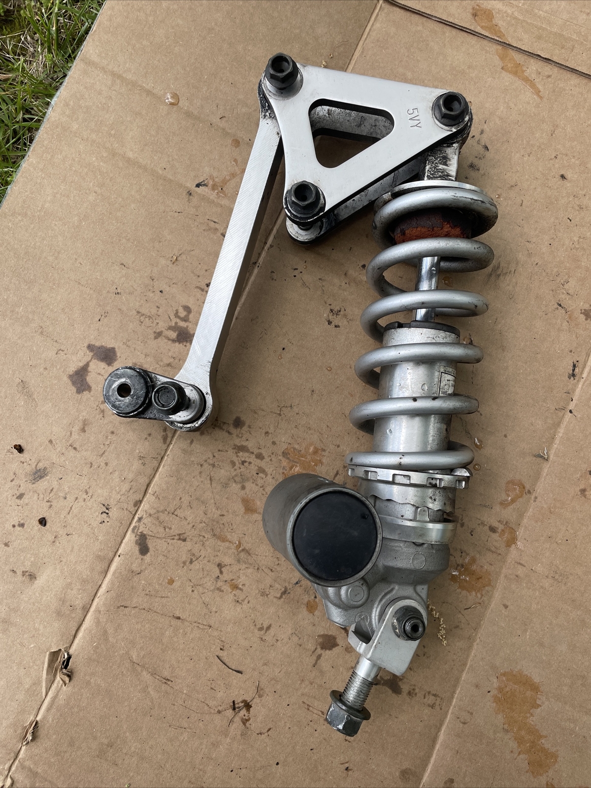 2004 Yamaha R1 Rear Shock Suspension Spring Damper Absorber Linkage. Y7 ...