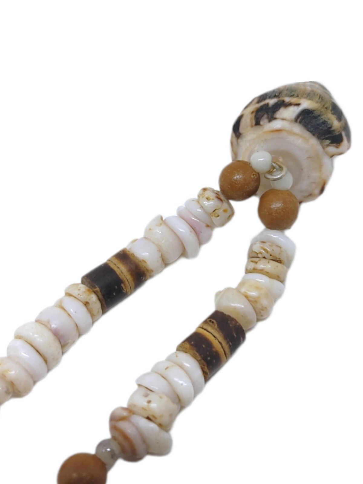 Antique Native American Shell Necklace - Gem