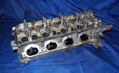 2007-2015 Mercedes M156 AMG 6.2L NA V8 Right Side Engine Cylinder Head ...