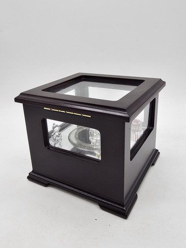 Gold Label Collection Crystal Music Box Christmas & Classics SEE Photos ...