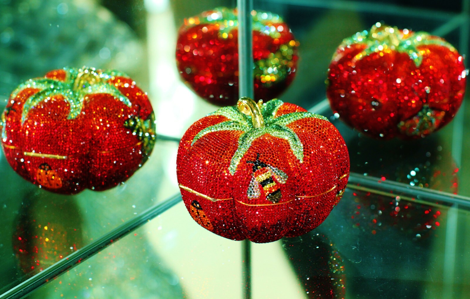 Judith Leiber TOMATO Swarovski Crystal Minaudiere Purse Museum BEE ...