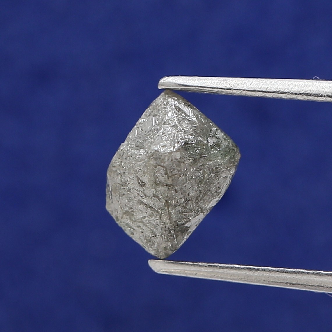 Uncut Rare Diamond 1.83TCW Natural Silver Sparkling Parallelogram Shape ...